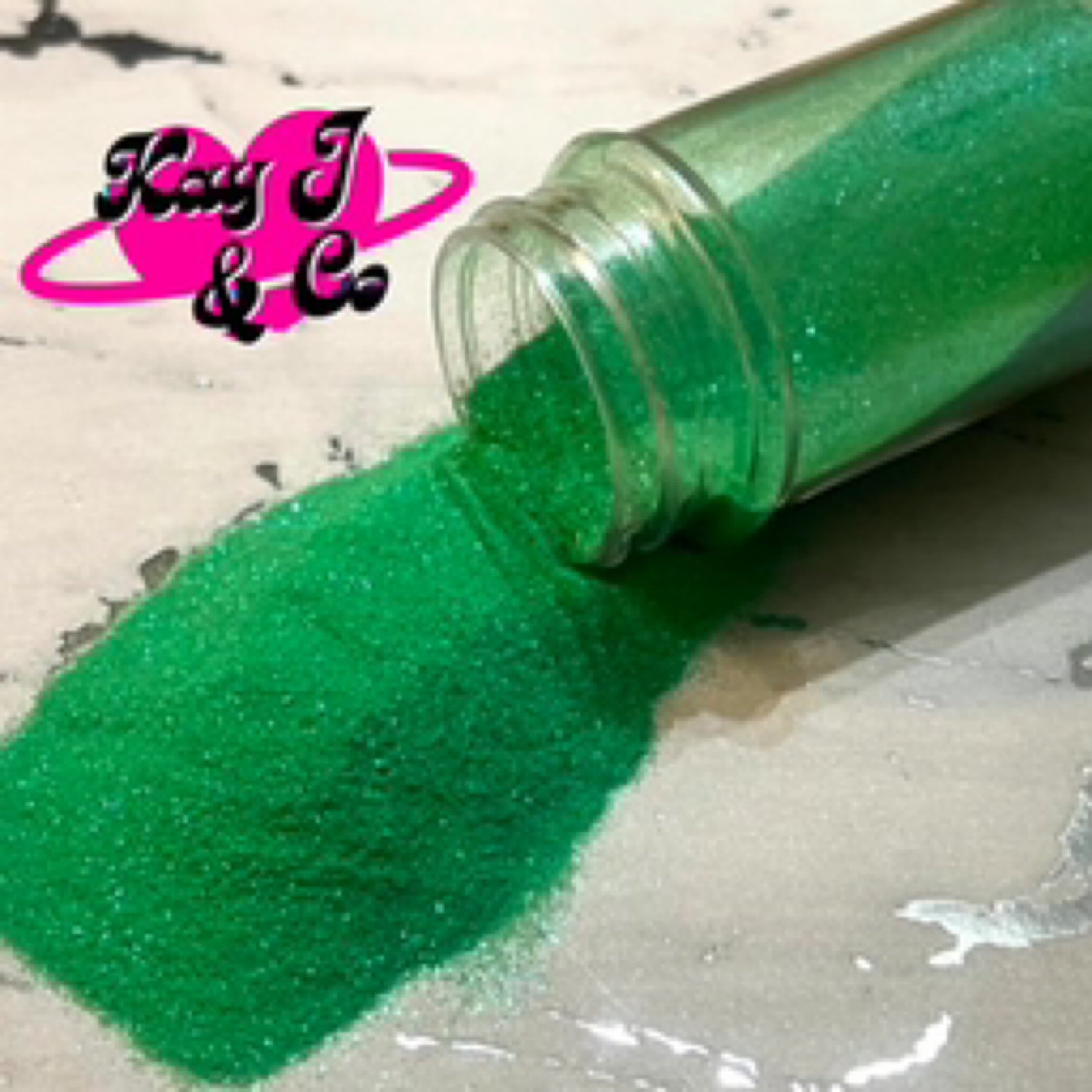Alien Glitter dust | Kay J and Co.